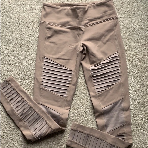 ALO Yoga | Pants & Jumpsuits | Alo Moto Leggings | Poshmark